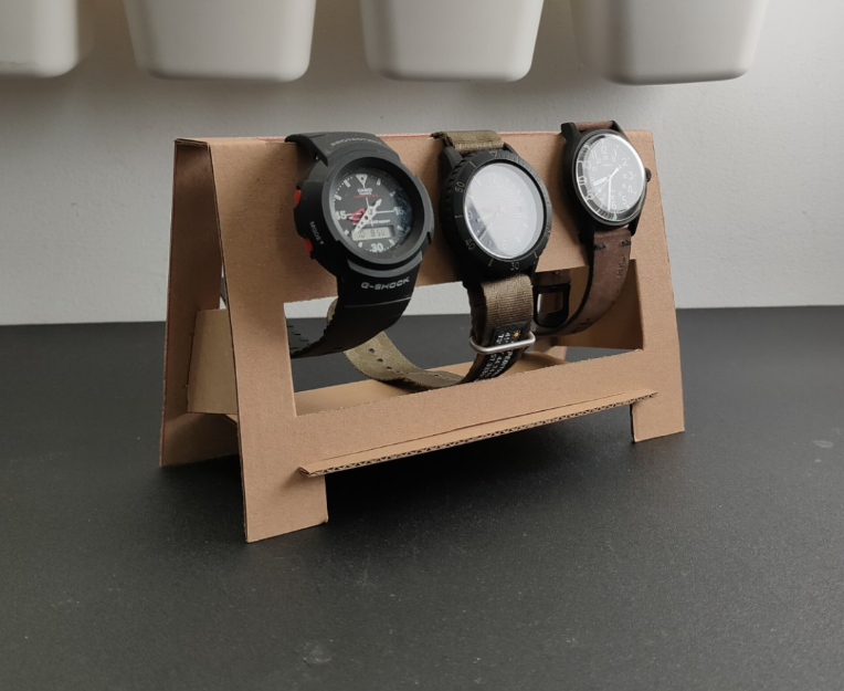 Cardboard Wristwatches Stand Templates